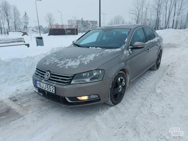Volkswagen Passat 2011 in Ukmerge, with an engine capacity of 2.00 L and mileage of 500 thousand km for 3000 €, photo 1 on AUTOMOTO.COM.LV