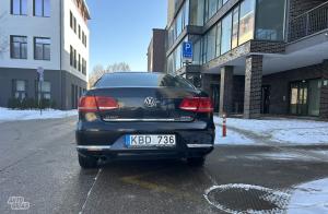 Volkswagen Passat 2011 in Vilnius, with an engine capacity of 2.00 L and mileage of 240 thousand km for 6000 €, photo 8 on AUTOMOTO.COM.LV