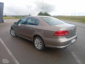 Volkswagen Passat 2011 in Vilnius, with an engine capacity of 2.00 L and mileage of 235 thousand km for 5100 €, photo 5 on AUTOMOTO.COM.LV