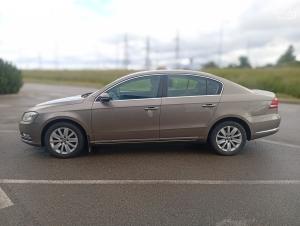 Volkswagen Passat 2011 in Vilnius, with an engine capacity of 2.00 L and mileage of 235 thousand km for 5100 €, photo 8 on AUTOMOTO.COM.LV