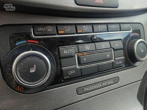 Volkswagen Passat 2011 in Vilnius, with an engine capacity of 2.00 L and mileage of 235 thousand km for 5100 €, photo 20 on AUTOMOTO.COM.LV