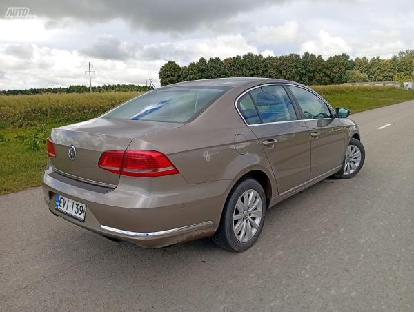 Volkswagen Passat 2011 Viļņa, ar dzinēja tilpumu 2.00 L un nobraukumu 236 tūkst. km par 5100 €, foto 5 vietnē AUTOMOTO.COM.LV