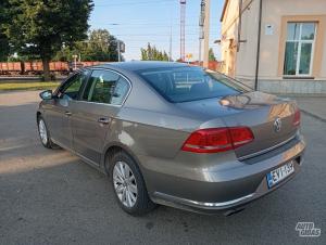 Volkswagen Passat 2011 in Siauliai, with an engine capacity of 2.00 L and mileage of 237 thousand km for 4950 €, photo 5 on AUTOMOTO.COM.LV