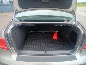 Volkswagen Passat 2011 in Siauliai, with an engine capacity of 2.00 L and mileage of 237 thousand km for 4950 €, photo 19 on AUTOMOTO.COM.LV