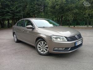 Volkswagen Passat 2011 in Siauliai, with an engine capacity of 2.00 L and mileage of 238 thousand km for 4950 €, photo  on AUTOMOTO.COM.LV