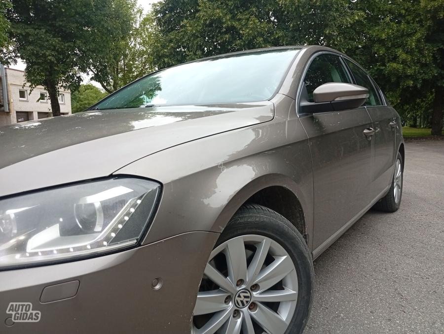 Volkswagen Passat 2011 Šauļi, ar dzinēja tilpumu 2.00 L un nobraukumu 238 tūkst. km par 4950 €, foto 10 vietnē AUTOMOTO.COM.LV