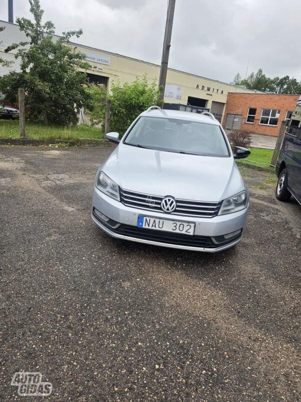 Volkswagen Passat 2011 Viļņa, ar dzinēja tilpumu 2.00 L un nobraukumu 326 tūkst. km par 2750 €, foto 1 vietnē AUTOMOTO.COM.LV
