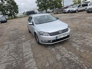 Volkswagen Passat 2011 in Vilnius, with an engine capacity of 2.00 L and mileage of 326 thousand km for 2499 €, photo 3 on AUTOMOTO.COM.LV