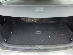Volkswagen Passat 2011 in Vilnius, with an engine capacity of 2.00 L and mileage of 326 thousand km for 2499 €, photo 9 on AUTOMOTO.COM.LV