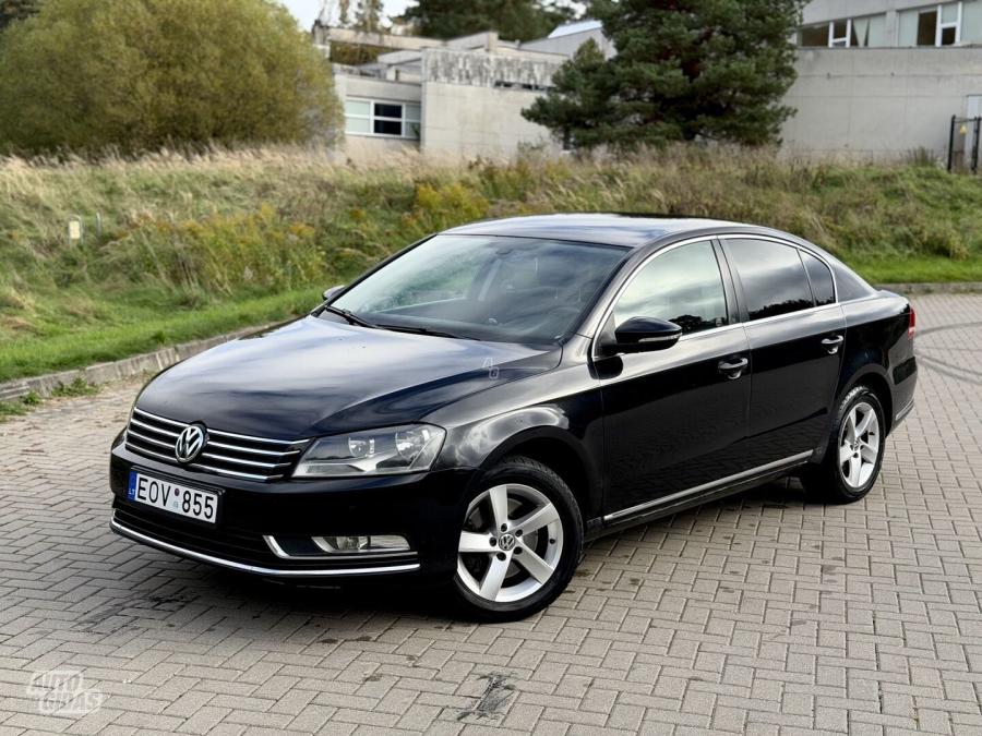 Volkswagen Passat 2011 in Vilnius, with an engine capacity of 2.00 L and mileage of 247 thousand km for 2900 €, photo 1 on AUTOMOTO.COM.LV
