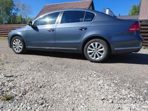Volkswagen Passat 2012 in Tallinn, with an engine capacity of 2.00 L and mileage of 247 thousand km for 5950 €, photo 3 on AUTOMOTO.COM.LV