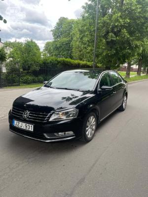 Volkswagen Passat 2012 in Kaunas, with an engine capacity of 1.80 L and mileage of 235 thousand km for 3200 €, photo  on AUTOMOTO.COM.LV