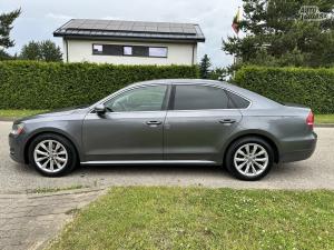 Volkswagen Passat 2012 in Vilnius, with an engine capacity of 2.50 L and mileage of 294 thousand km for 3900 €, photo 9 on AUTOMOTO.COM.LV