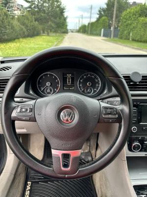 Volkswagen Passat 2012 in Vilnius, with an engine capacity of 2.50 L and mileage of 294 thousand km for 3900 €, photo 14 on AUTOMOTO.COM.LV