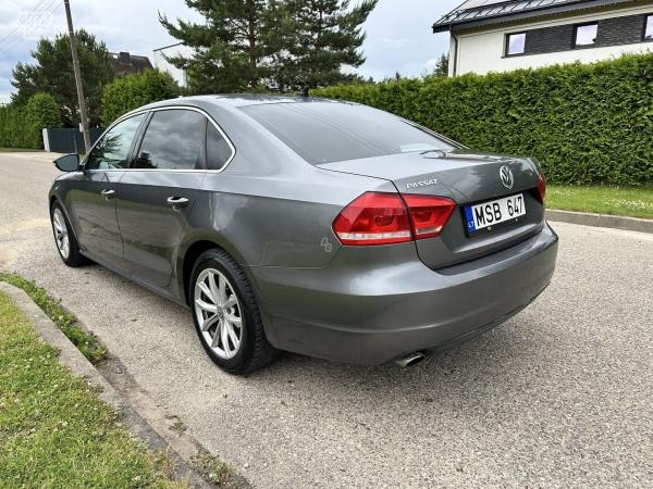 Volkswagen Passat 2012 in Vilnius, with an engine capacity of 2.50 L and mileage of 294 thousand km for 3900 €, photo 7 on AUTOMOTO.COM.LV