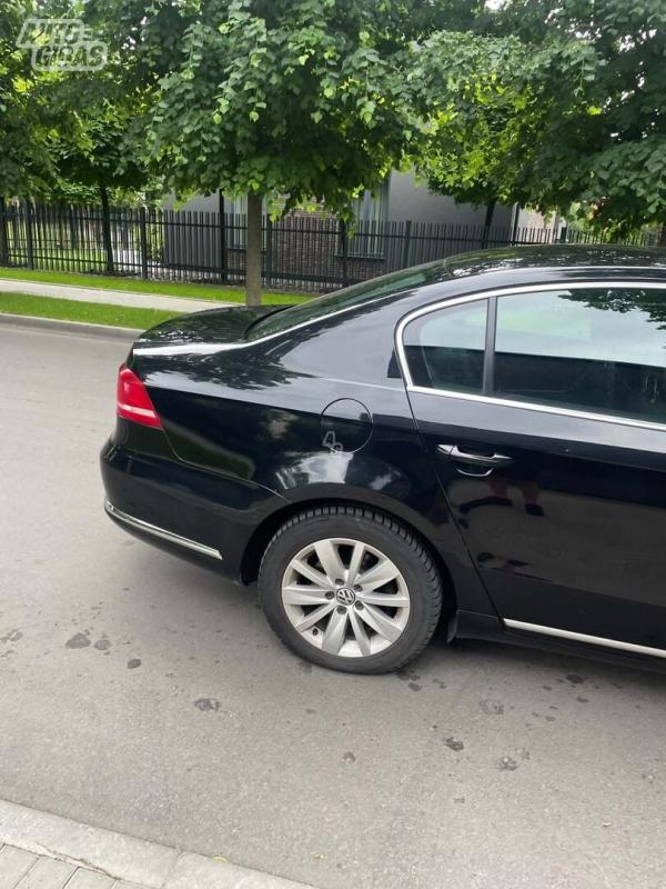 Volkswagen Passat 2012 in Kaunas, with an engine capacity of 1.80 L and mileage of 230 thousand km for 3100 €, photo 5 on AUTOMOTO.COM.LV