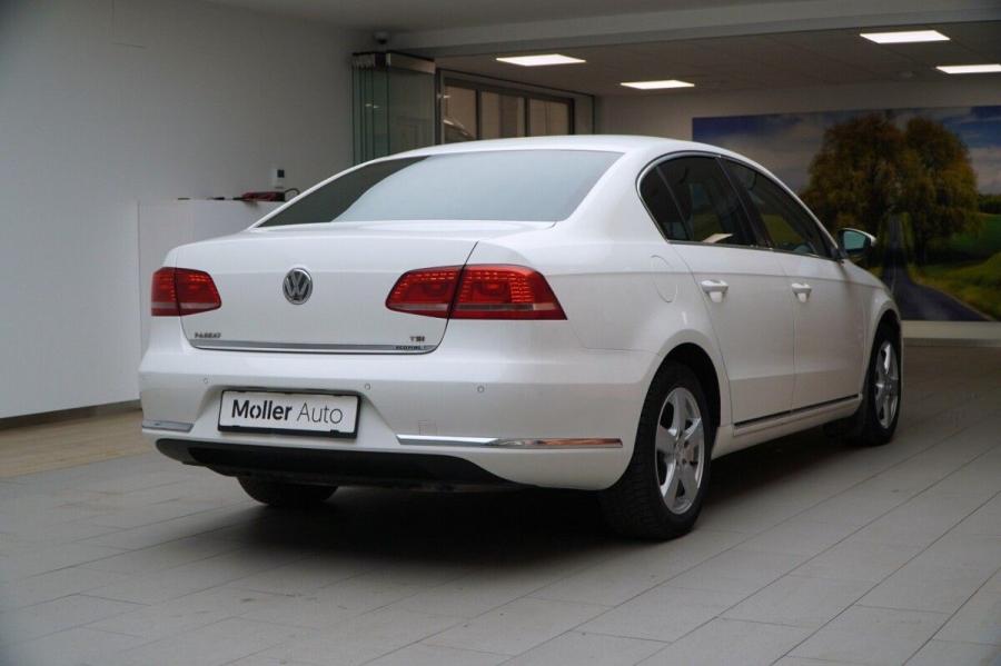 Volkswagen Passat 2013 in Peetri, with an engine capacity of 1.40 L and mileage of 348 thousand km for 3600 €, photo 5 on AUTOMOTO.COM.LV