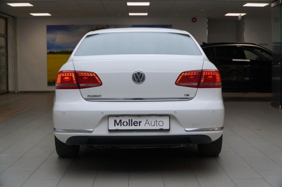 Volkswagen Passat 2013 in Peetri, with an engine capacity of 1.40 L and mileage of 348 thousand km for 3600 €, photo 6 on AUTOMOTO.COM.LV