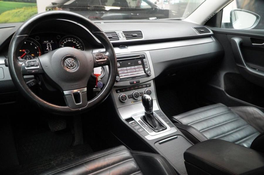 Volkswagen Passat 2013 in Peetri, with an engine capacity of 1.40 L and mileage of 348 thousand km for 3600 €, photo 11 on AUTOMOTO.COM.LV