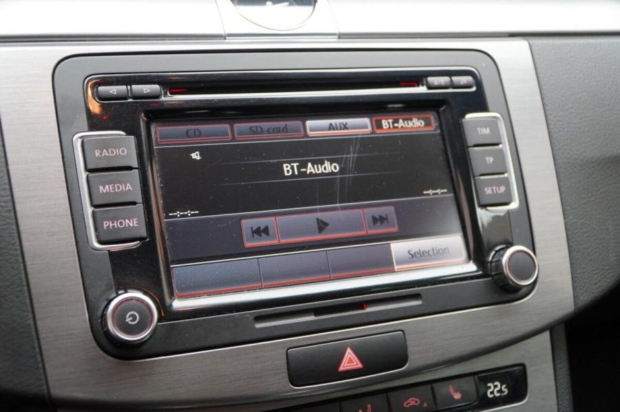 Volkswagen Passat 2013 in Peetri, with an engine capacity of 1.40 L and mileage of 348 thousand km for 3600 €, photo 17 on AUTOMOTO.COM.LV