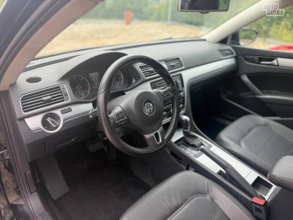 Volkswagen Passat 2013 in Siauliai, with an engine capacity of 2.00 L and mileage of 230 thousand km for 4950 €, photo 10 on AUTOMOTO.COM.LV