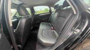 Volkswagen Passat 2013 in Siauliai, with an engine capacity of 2.00 L and mileage of 230 thousand km for 4950 €, photo 15 on AUTOMOTO.COM.LV