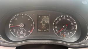 Volkswagen Passat 2013 in Siauliai, with an engine capacity of 2.00 L and mileage of 230 thousand km for 4950 €, photo 22 on AUTOMOTO.COM.LV