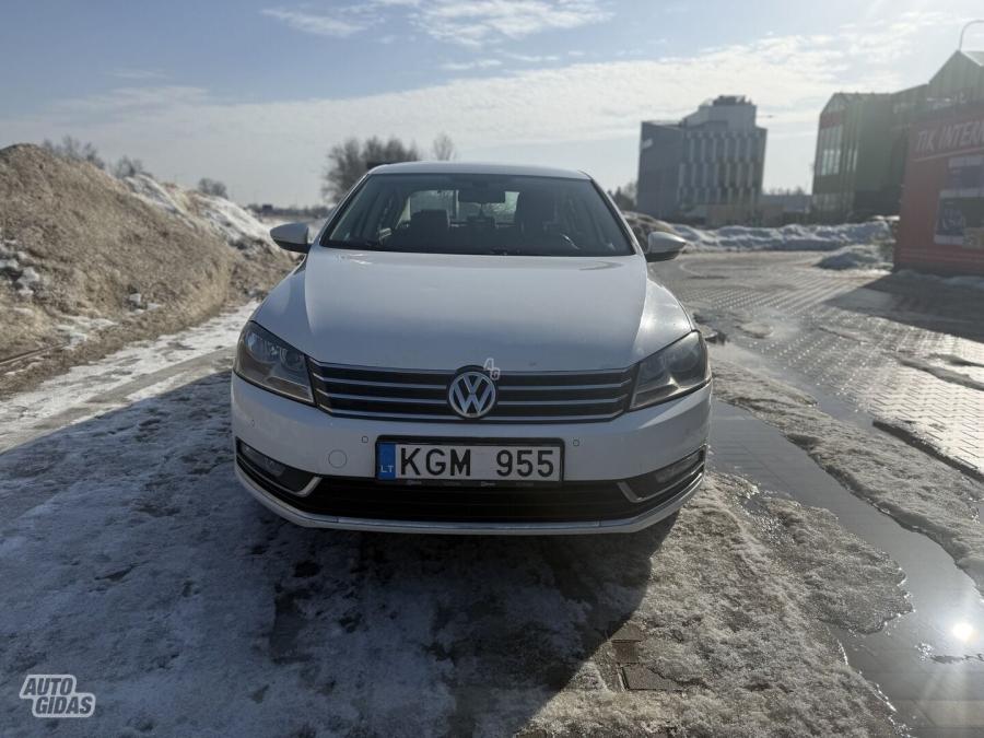 Volkswagen Passat 2014 in Vilnius, with an engine capacity of 1.60 L and mileage of 354 thousand km for 4700 €, photo 8 on AUTOMOTO.COM.LV