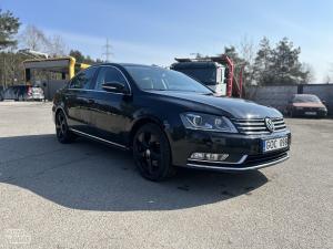 Volkswagen Passat 2014 in Kaunas, with an engine capacity of 1.40 L and mileage of 285 thousand km for 3200 €, photo 2 on AUTOMOTO.COM.LV