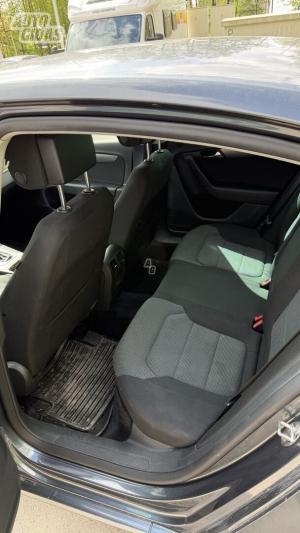 Volkswagen Passat 2014 Viļņa, ar dzinēja tilpumu 1.40 L un nobraukumu 344 tūkst. km par 1700 €, foto 6 vietnē AUTOMOTO.COM.LV