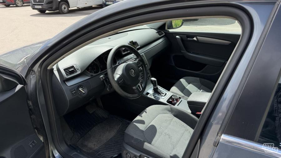 Volkswagen Passat 2014 Viļņa, ar dzinēja tilpumu 1.40 L un nobraukumu 344 tūkst. km par 1700 €, foto 7 vietnē AUTOMOTO.COM.LV