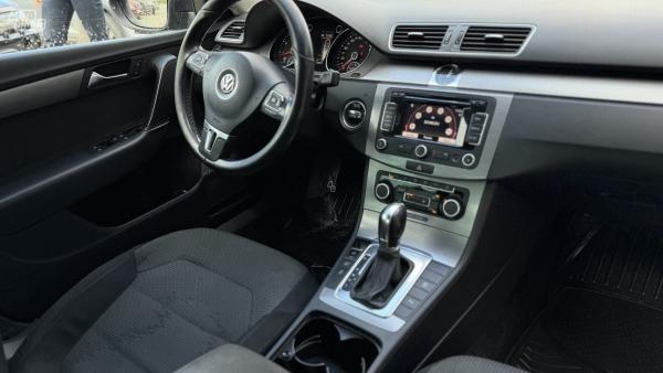 Volkswagen Passat 2014 in Vilnius, with an engine capacity of 1.40 L and mileage of 343 thousand km for 3250 €, photo 7 on AUTOMOTO.COM.LV