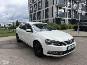 Volkswagen Passat 2014 in Vilnius, with an engine capacity of 1.60 L and mileage of 335 thousand km for 4500 €, photo 4 on AUTOMOTO.COM.LV