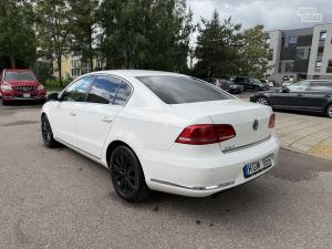 Volkswagen Passat 2014 in Vilnius, with an engine capacity of 1.60 L and mileage of 335 thousand km for 4500 €, photo 6 on AUTOMOTO.COM.LV