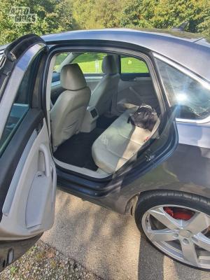 Volkswagen Passat 2014 in Siauliai, with an engine capacity of 2.00 L and mileage of 325 thousand km for 4600 €, photo 7 on AUTOMOTO.COM.LV