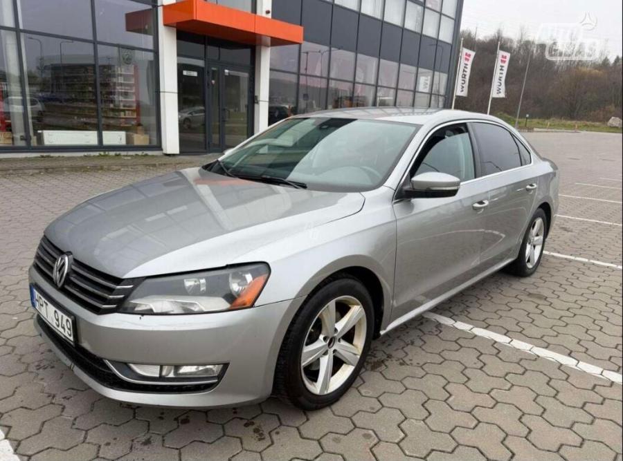 Volkswagen Passat 2015 Viļņa, ar dzinēja tilpumu 2.50 L un nobraukumu 268 tūkst. km par 7000 €, foto 1 vietnē AUTOMOTO.COM.LV