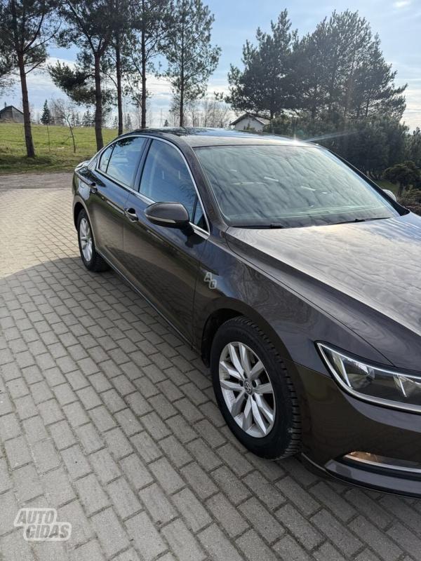 Volkswagen Passat 2015 in Kretinga, with an engine capacity of 2.00 L and mileage of 197 thousand km for 12500 €, photo 3 on AUTOMOTO.COM.LV