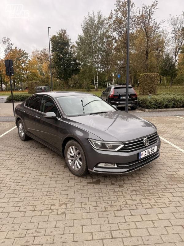 Volkswagen Passat 2015 in Vilnius, with an engine capacity of 1.60 L and mileage of 232 thousand km for 5700 €, photo 1 on AUTOMOTO.COM.LV