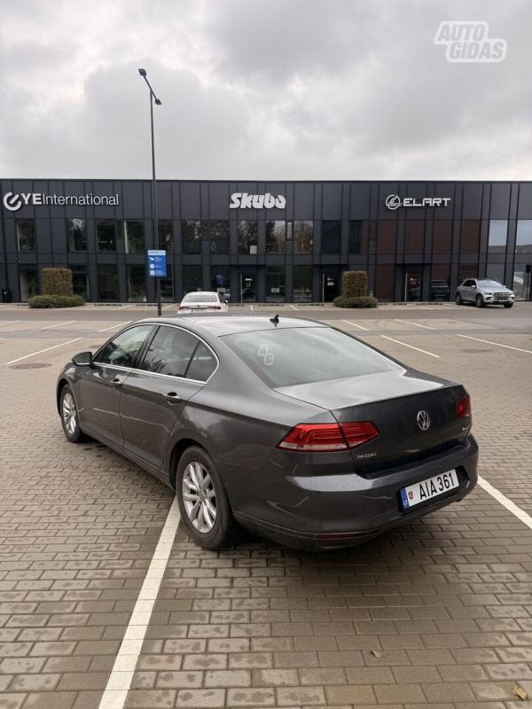 Volkswagen Passat 2015 in Vilnius, with an engine capacity of 1.60 L and mileage of 232 thousand km for 5700 €, photo 5 on AUTOMOTO.COM.LV