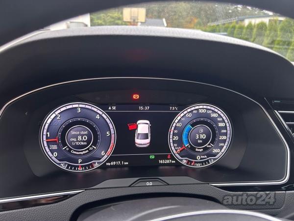 Volkswagen Passat 2016 in Riga, with an engine capacity of 2.00 L and mileage of 160 thousand km for 11000 €, photo 11 on AUTOMOTO.COM.LV