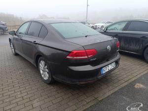 Volkswagen Passat 2016 in Vilnius, with an engine capacity of 1.40 L and mileage of 316 thousand km for 2900 €, photo 3 on AUTOMOTO.COM.LV