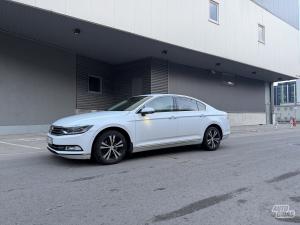 Volkswagen Passat 2016 in Vilnius, with an engine capacity of 1.60 L and mileage of 310 thousand km for 9500 €, photo 2 on AUTOMOTO.COM.LV