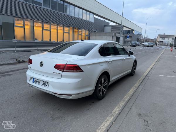 Volkswagen Passat 2016 in Vilnius, with an engine capacity of 1.60 L and mileage of 310 thousand km for 9500 €, photo 5 on AUTOMOTO.COM.LV