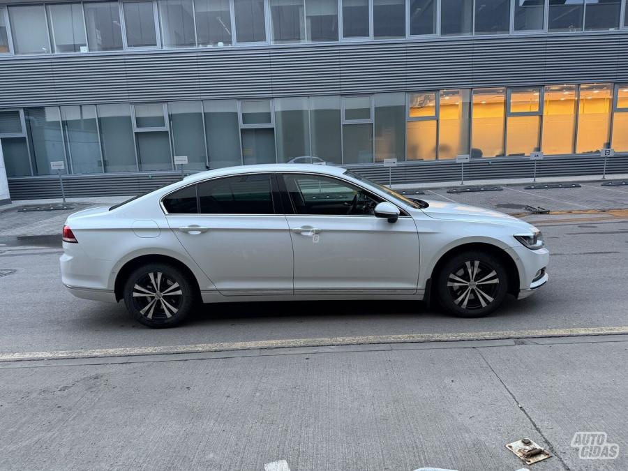 Volkswagen Passat 2016 in Vilnius, with an engine capacity of 1.60 L and mileage of 310 thousand km for 9500 €, photo 7 on AUTOMOTO.COM.LV