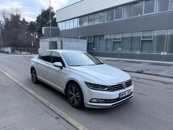 Volkswagen Passat 2016 in Vilnius, with an engine capacity of 1.60 L and mileage of 310 thousand km for 9500 €, photo 8 on AUTOMOTO.COM.LV