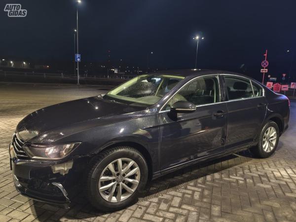 Volkswagen Passat 2016 Alīta, ar dzinēja tilpumu 1.60 L un nobraukumu 276 tūkst. km par 6299 €, foto 1 vietnē AUTOMOTO.COM.LV