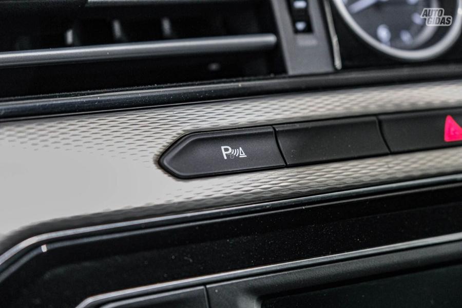 Volkswagen Passat 2016 Kauņa, ar dzinēja tilpumu 1.40 L un nobraukumu 270 tūkst. km par 11990 €, foto 31 vietnē AUTOMOTO.COM.LV
