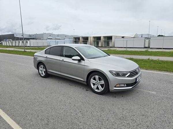 Volkswagen Passat 2016 in Keila, with an engine capacity of 1.60 L and mileage of 287 thousand km for 6900 €, photo 2 on AUTOMOTO.COM.LV