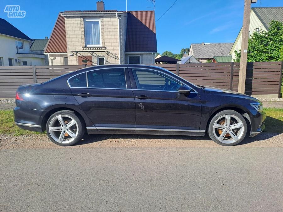 Volkswagen Passat 2016 in Gargzdai, with an engine capacity of 2.00 L and mileage of 220 thousand km for 6700 €, photo 5 on AUTOMOTO.COM.LV
