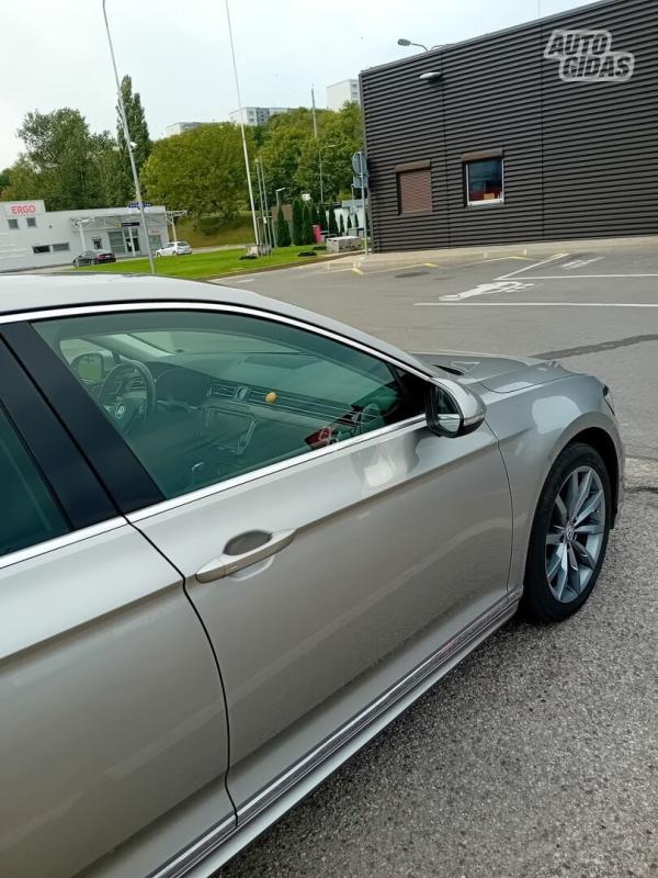 Volkswagen Passat 2016 in Jonava, with an engine capacity of 2.00 L and mileage of 200 thousand km for 14500 €, photo 5 on AUTOMOTO.COM.LV